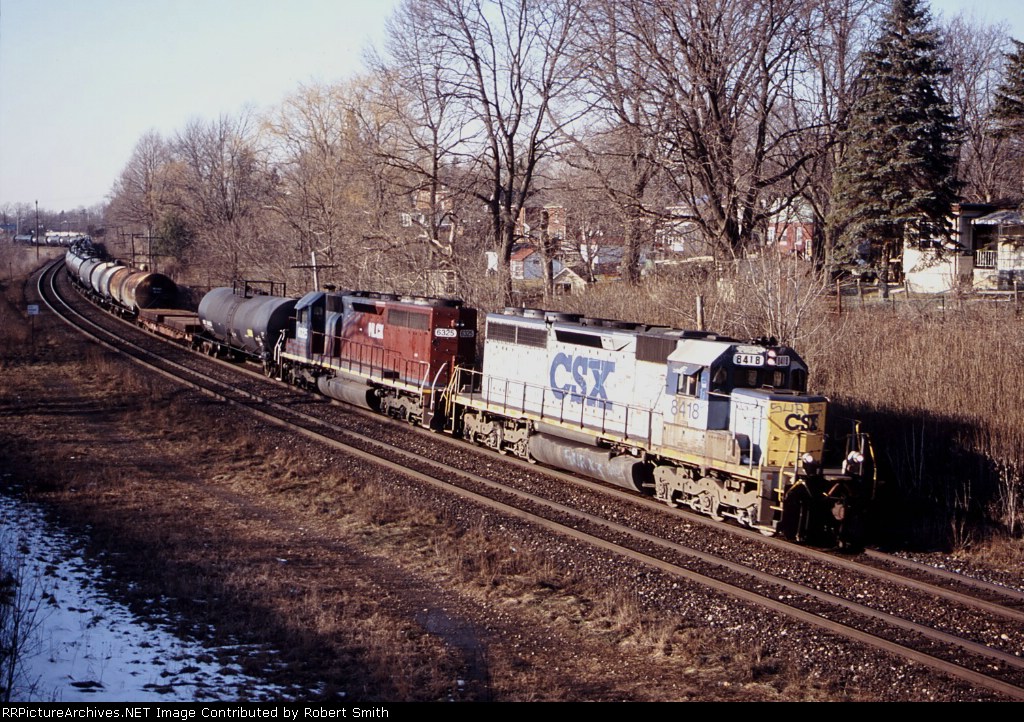 CSX 8418